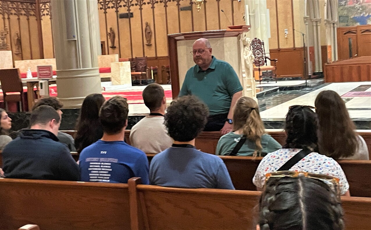 ‘Life is a blessing’ bishop tells Tolle Lege Summer Institute participants